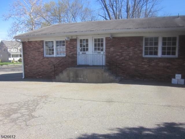 676 Amboy Ave