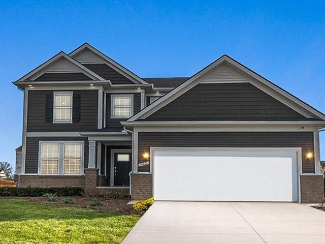 676 Gretchen Ln, Saline, MI 48176