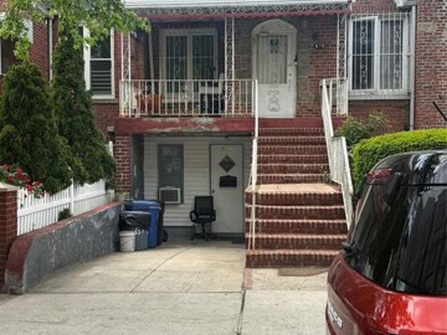 676 E 93rd St, Brooklyn, NY 11236
