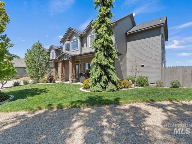676 Kennedy Ct