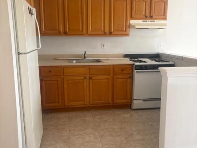 676 Jamaica Avenue 3