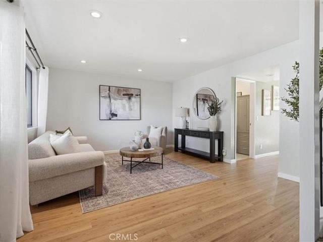 676 N 12th St Apt 14, Grover Beach, CA 93433