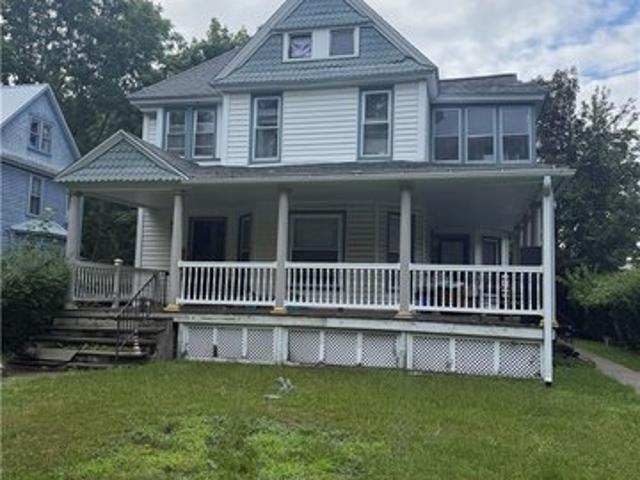 676 W Washington Ave, Elmira, NY 14901