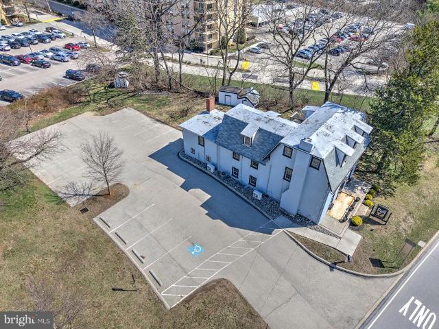 676 W Germantown Pike