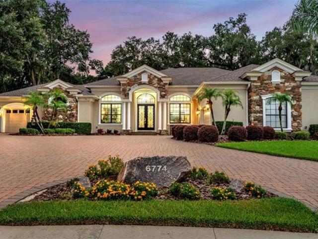 6774 Crescent Woods Cir, Lakeland, FL 33813