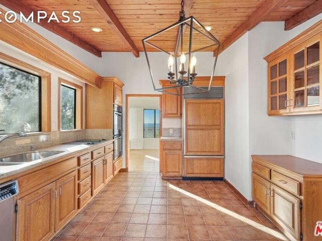 6774 Las Olas Way, Malibu, CA