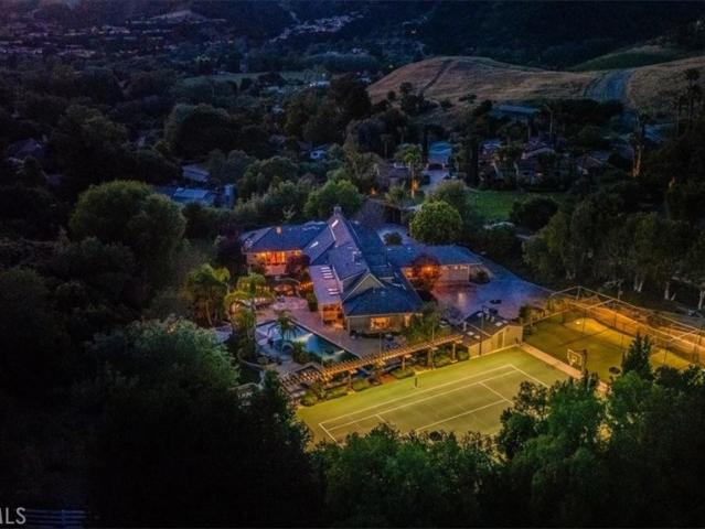 6775 Avila Valley Drive