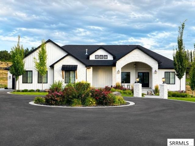 6775 S 46th E, Idaho Falls, ID 83406