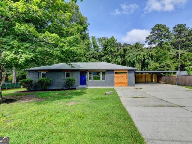 6776 Tralee Dr, Lithia Springs, GA 30122