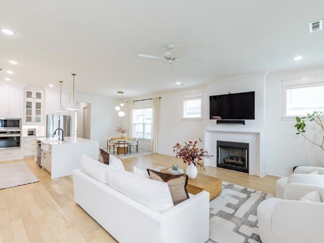 6777 Somerset Place