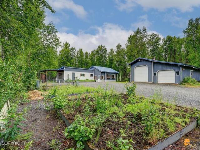 6771 W Sourdough Dr, Wasilla, AK 99623