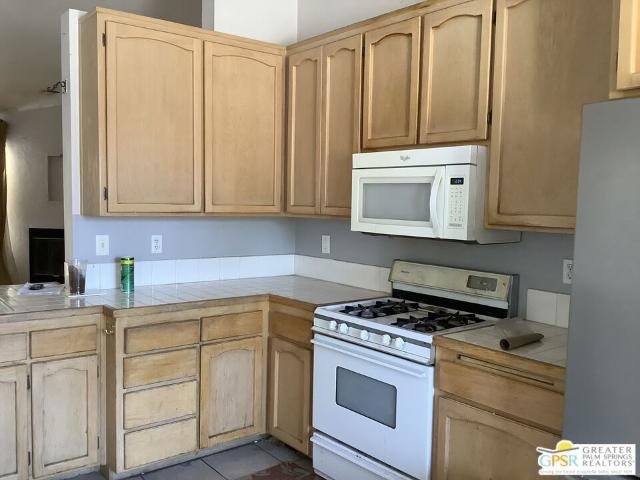 67725 Yaqui Lane
