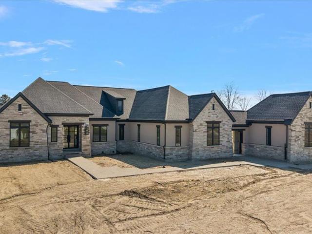 67736 Overlook Trail
