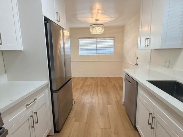 #677 2 Bedroom Apartment for Rent at 124 S Everett St, Glendale, CA 91205 Citrus Grove