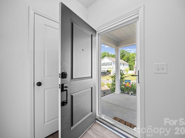 677 Candela Court # 121