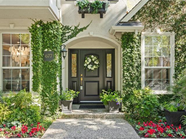 677 Cromwell Drive