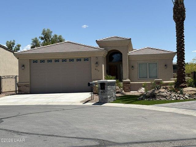 677 Grand Island Cir, Lake Havasu City, AZ 86403