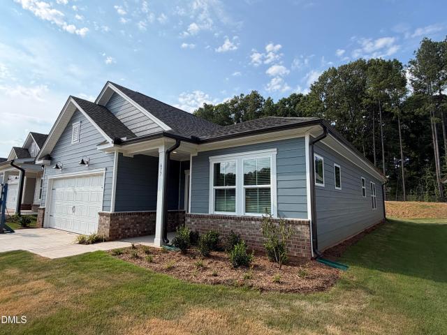 677 Fosterton Cottage Way