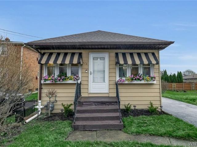 677 Harlem Rd, Buffalo, NY 14224