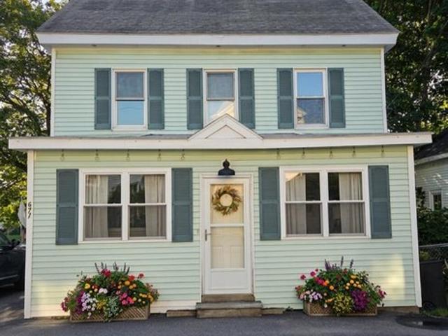 677 Middle St, Bath, ME 04530
