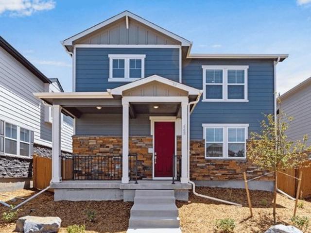 677 N Ukraine St, Aurora, CO 80018