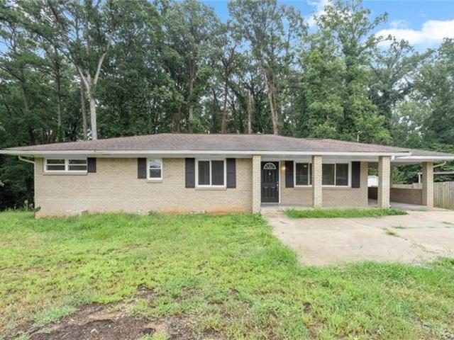 677 N Hairston Rd, Stone Mountain, GA 30083