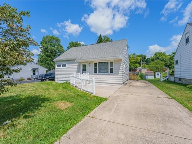 677 S Columbus St, Xenia Township, OH 45385