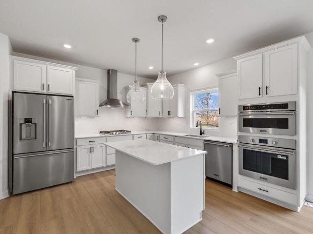 677 Sierra Parkway