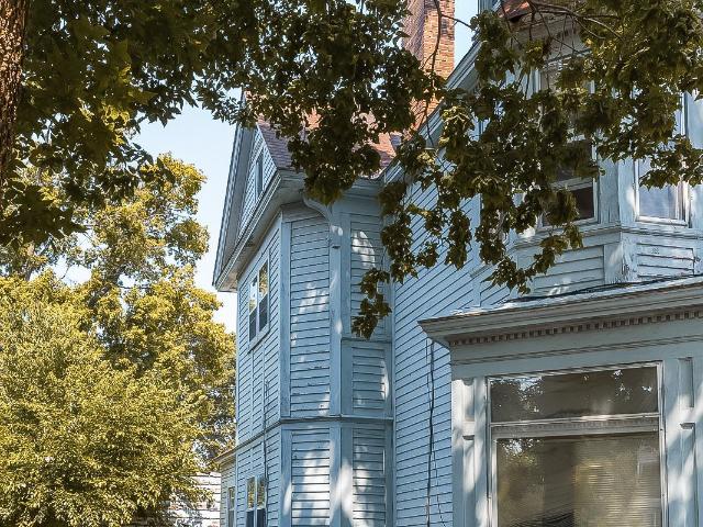 677 Sims Avenue