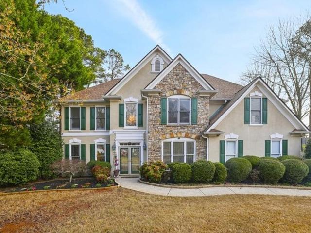 677 River Cove Ct, Dacula, GA 30019