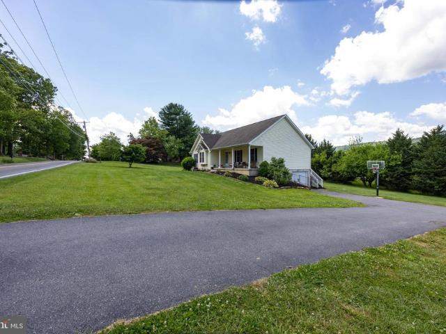 677 Ridge Road S