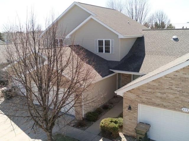 677 Village Ln Unit 677, Sun Prairie, WI 53590