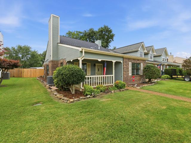 6784 Hickory Creek Road