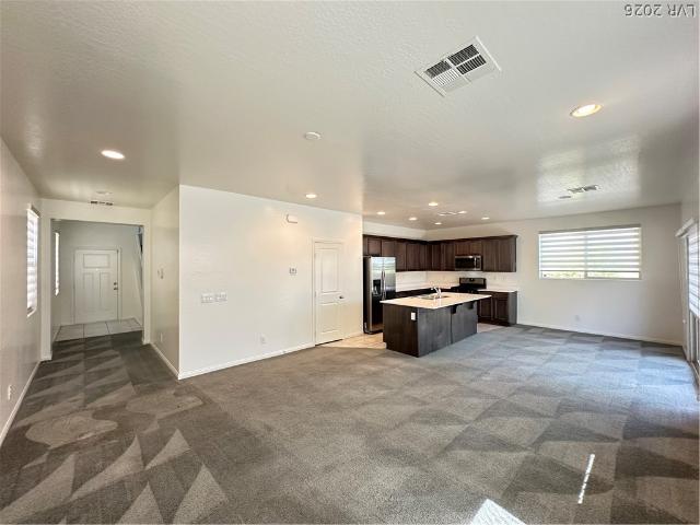 6784 pivot point street