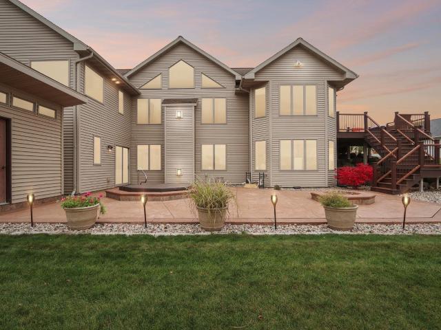 6784 Tartan Trail