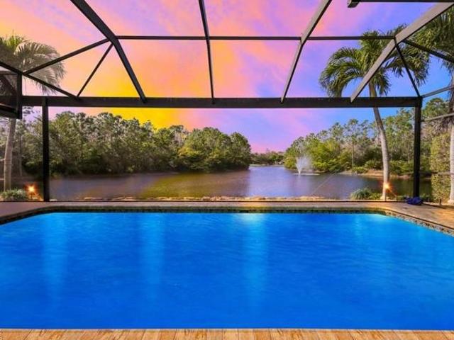6785 Mill Run Circle, Naples, FL 34109