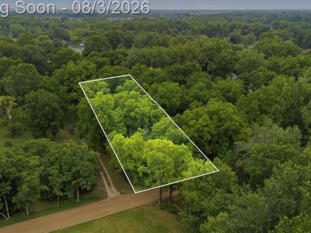 6785 Edwards Rd, Van Buren Township, MI 48111