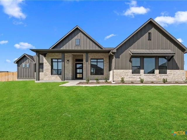 6786 Kings Mill Dr, Salado, TX 76571