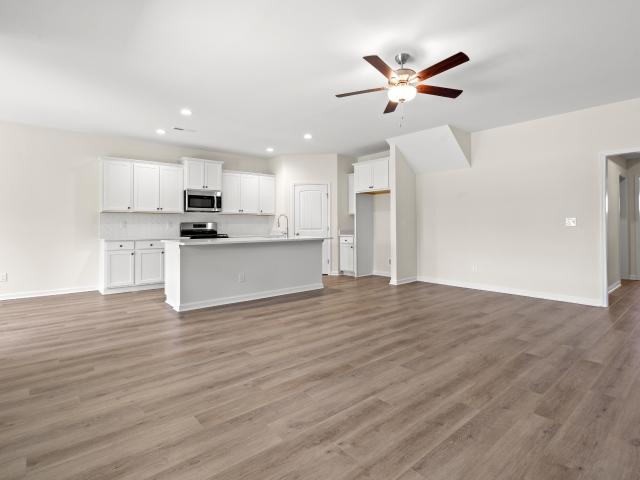 6780 Highway 1124