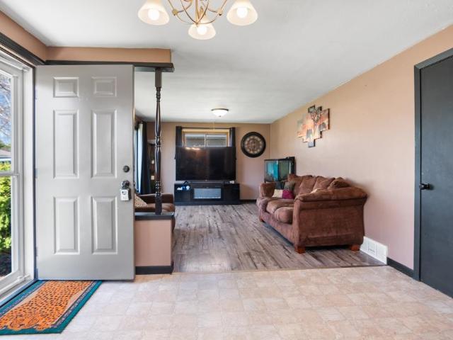 678 LIDA Lane