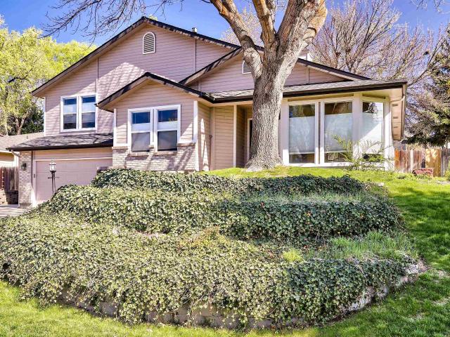 678 N Stierman Way, Eagle, ID 83616 | MLS #98981 | Compass