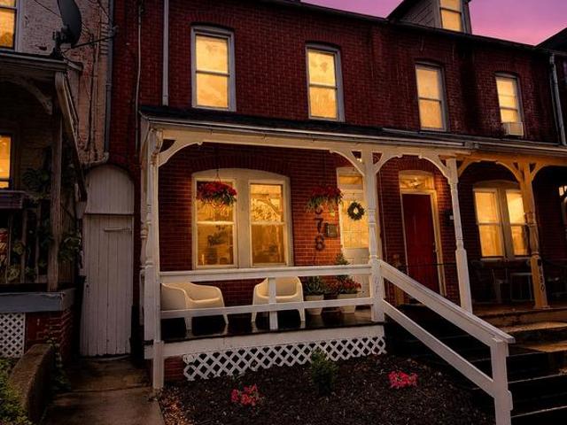 678 Union Street