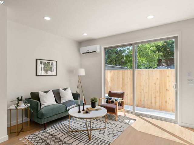 6794 SE Insley # 3