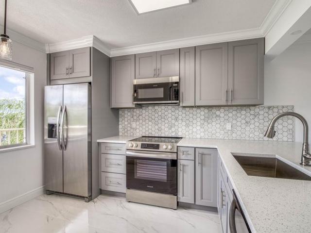 6795 Huntington Ln Apt 406, Delray Beach, FL 33446