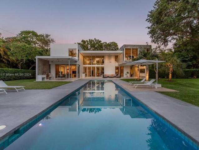 6795 SW 113th St, Pinecrest, FL 33156