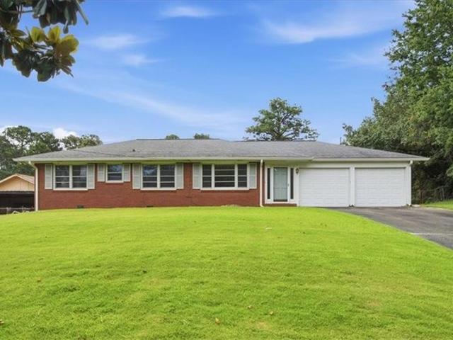 6795 SE Queen Mill Rd, Mableton, GA 30126
