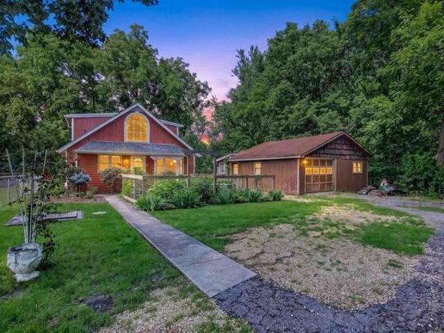 6796 Rydberg Rd, Rockford, IL 61109
