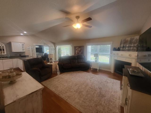 6797 Lakewood Drive