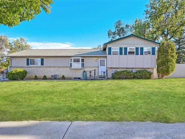 6797 Pierce St, Arvada, CO 80003