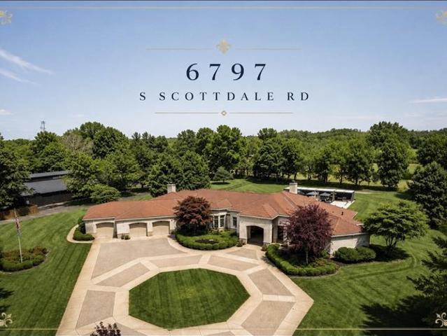 6797 S Scottdale Rd, Berrien Springs, MI 49103